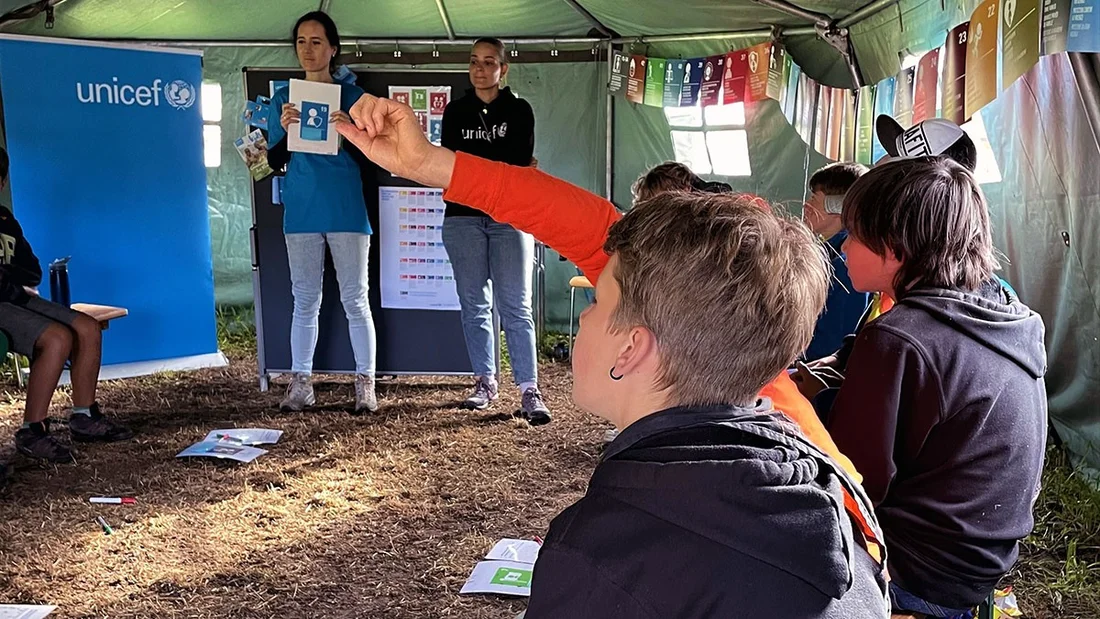 Pfadi-Bundeslager im Wallis – und UNICEF Schweiz und Liechtenstein ...