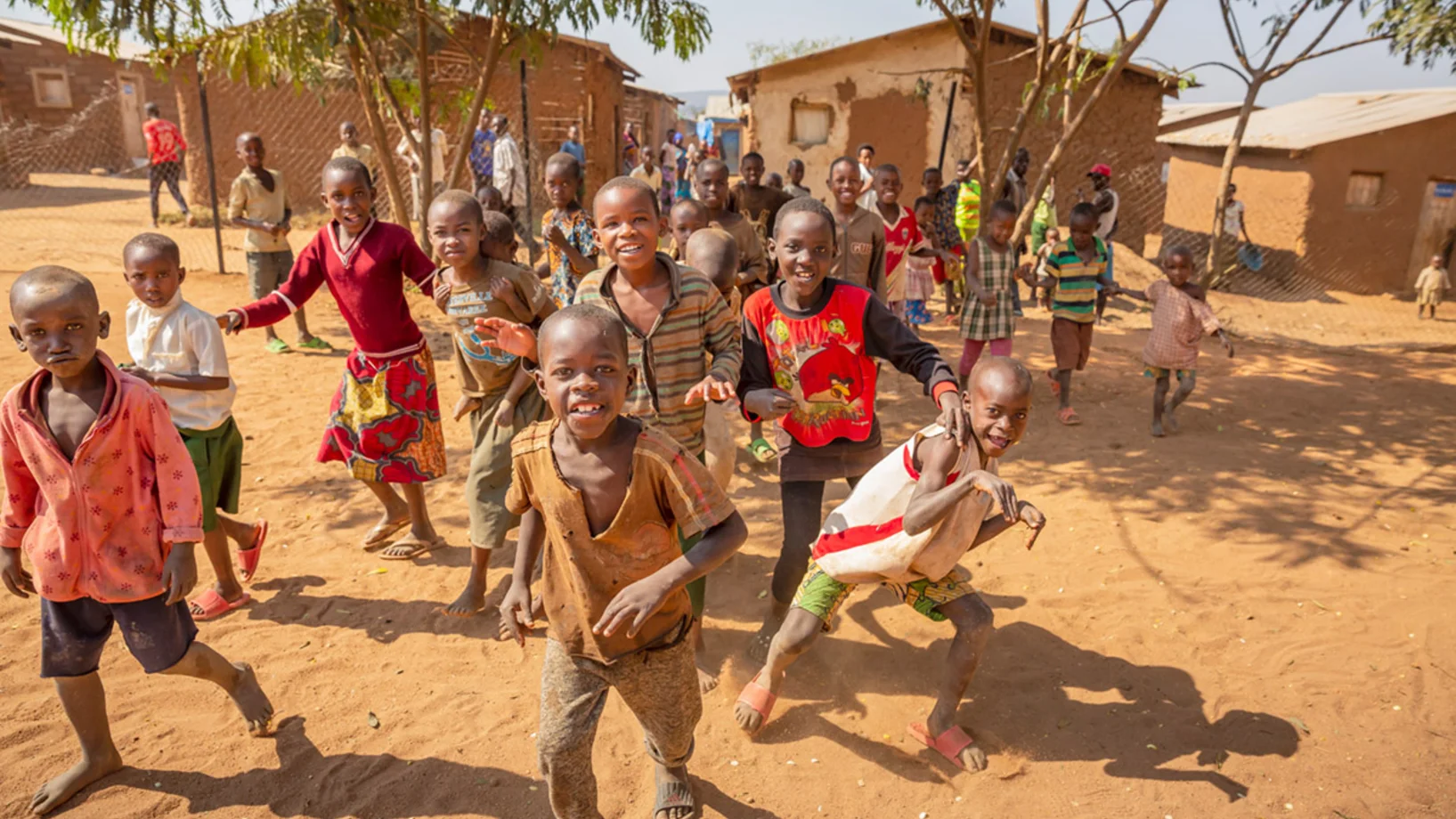 Aid for child refugees in Rwanda | unicef.ch